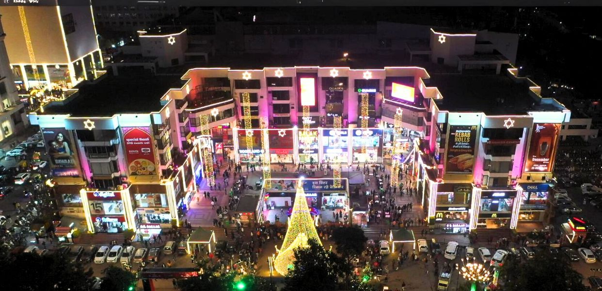 Gaurav Tower – GT Malls